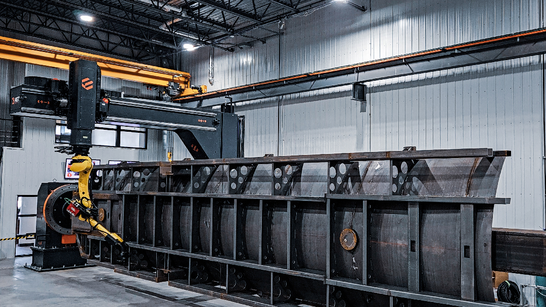 A One-of-a-Kind Robotic Welding Machine for large parts - AGT Robotics